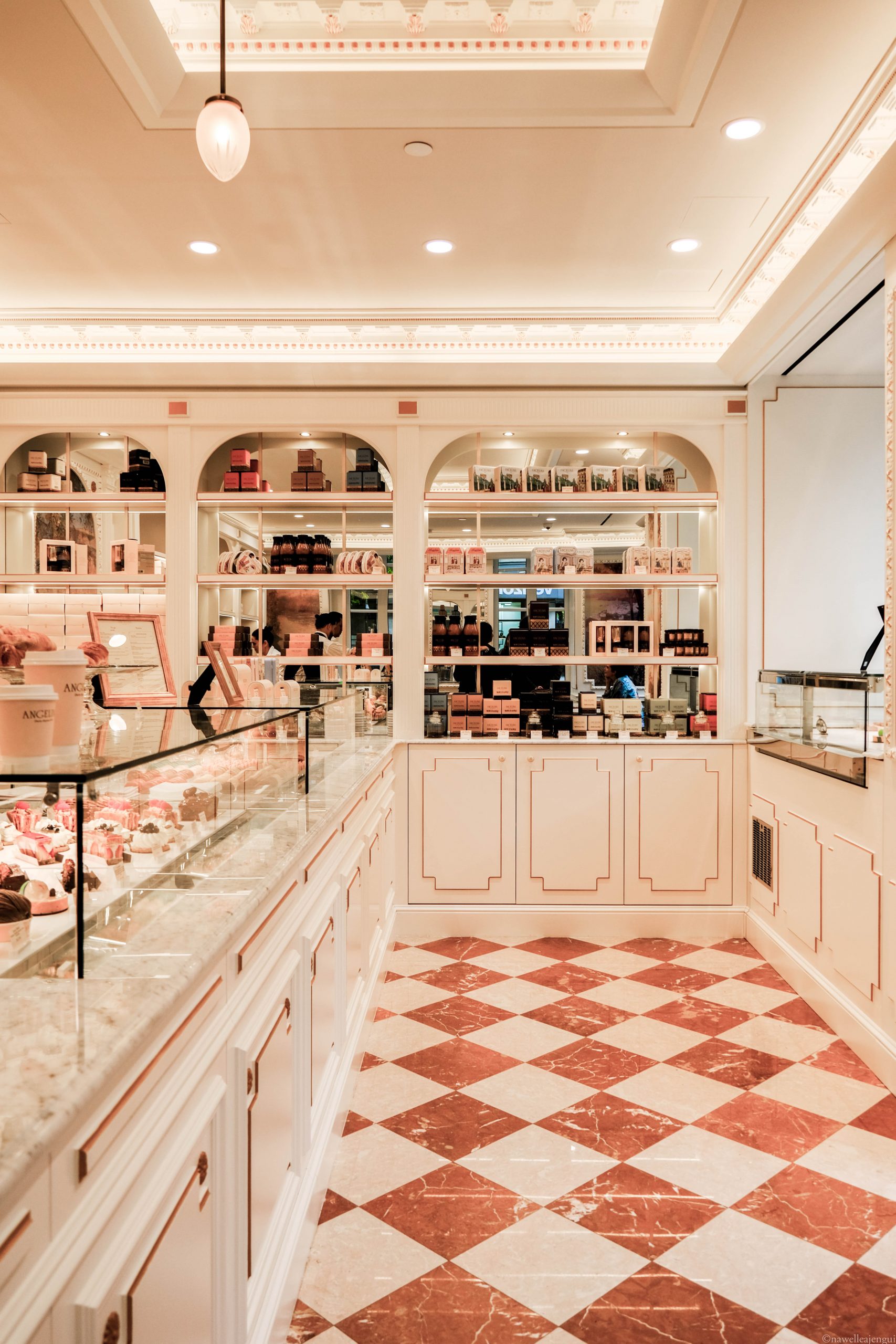 Une deuxième adresse à New York pour Angelina ! - Groupe Bertrand